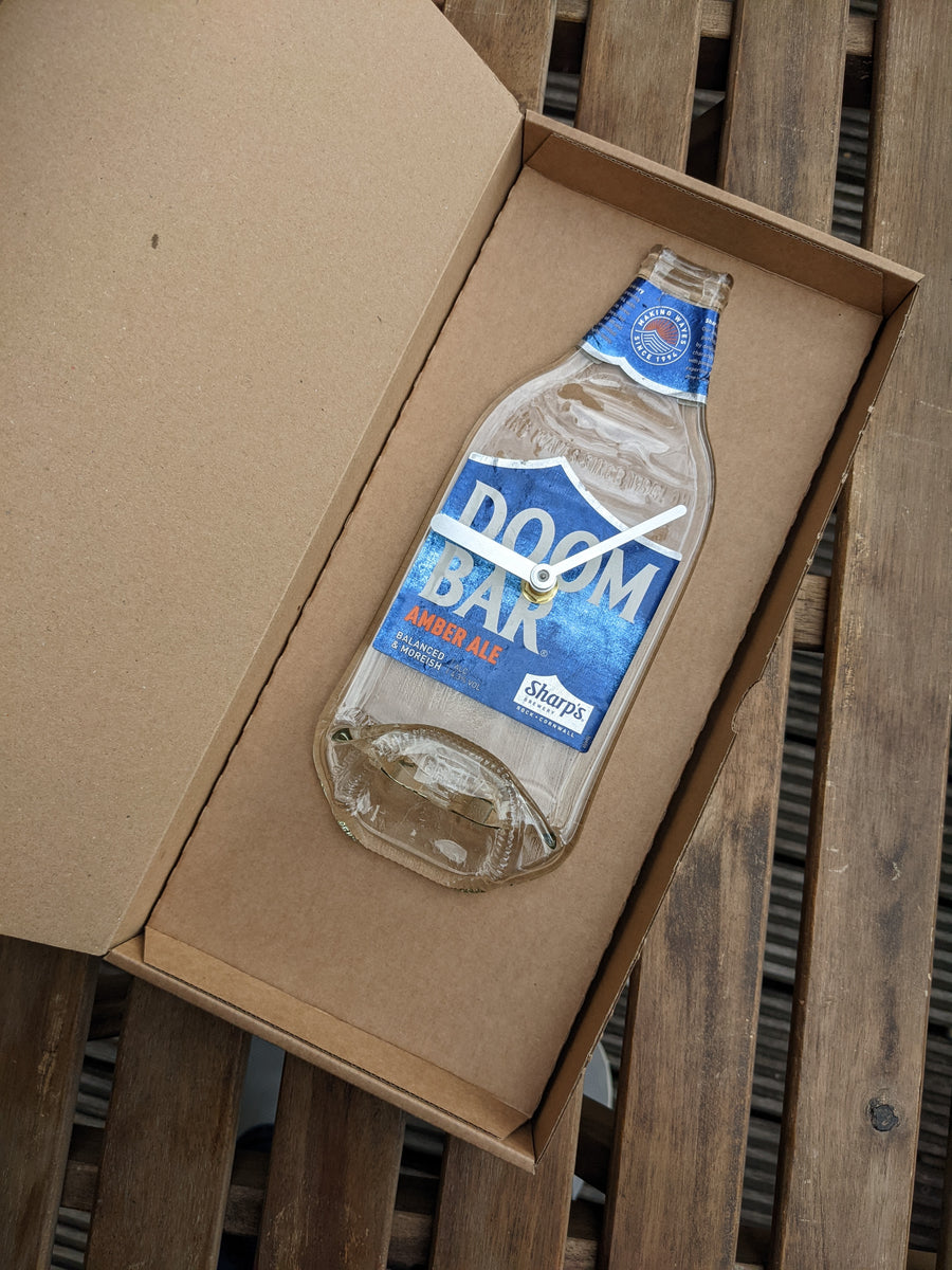 Doom Bar beer bottle clock – Rewind Glass