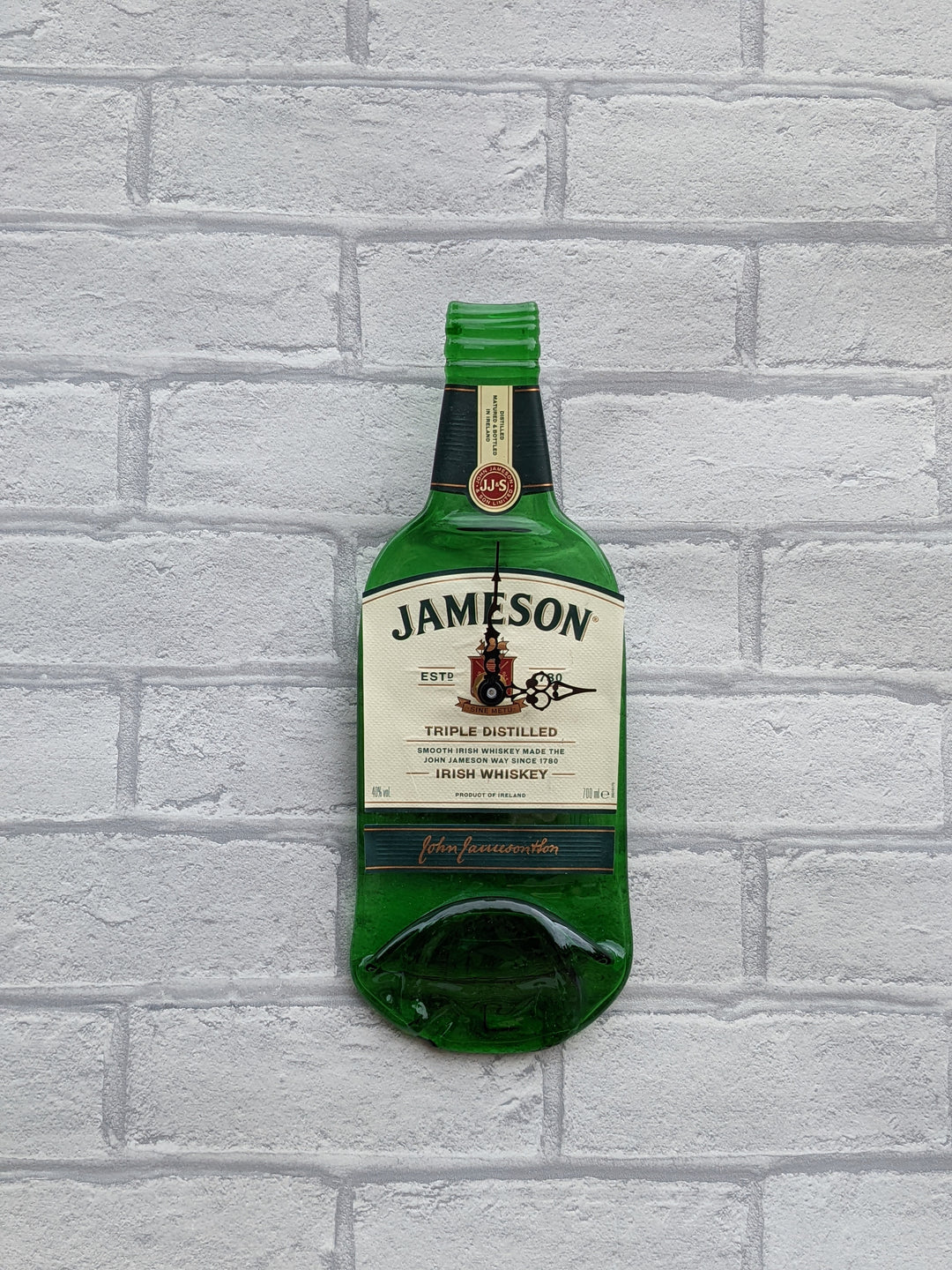 Jameson bottle clock – Rewind Glass